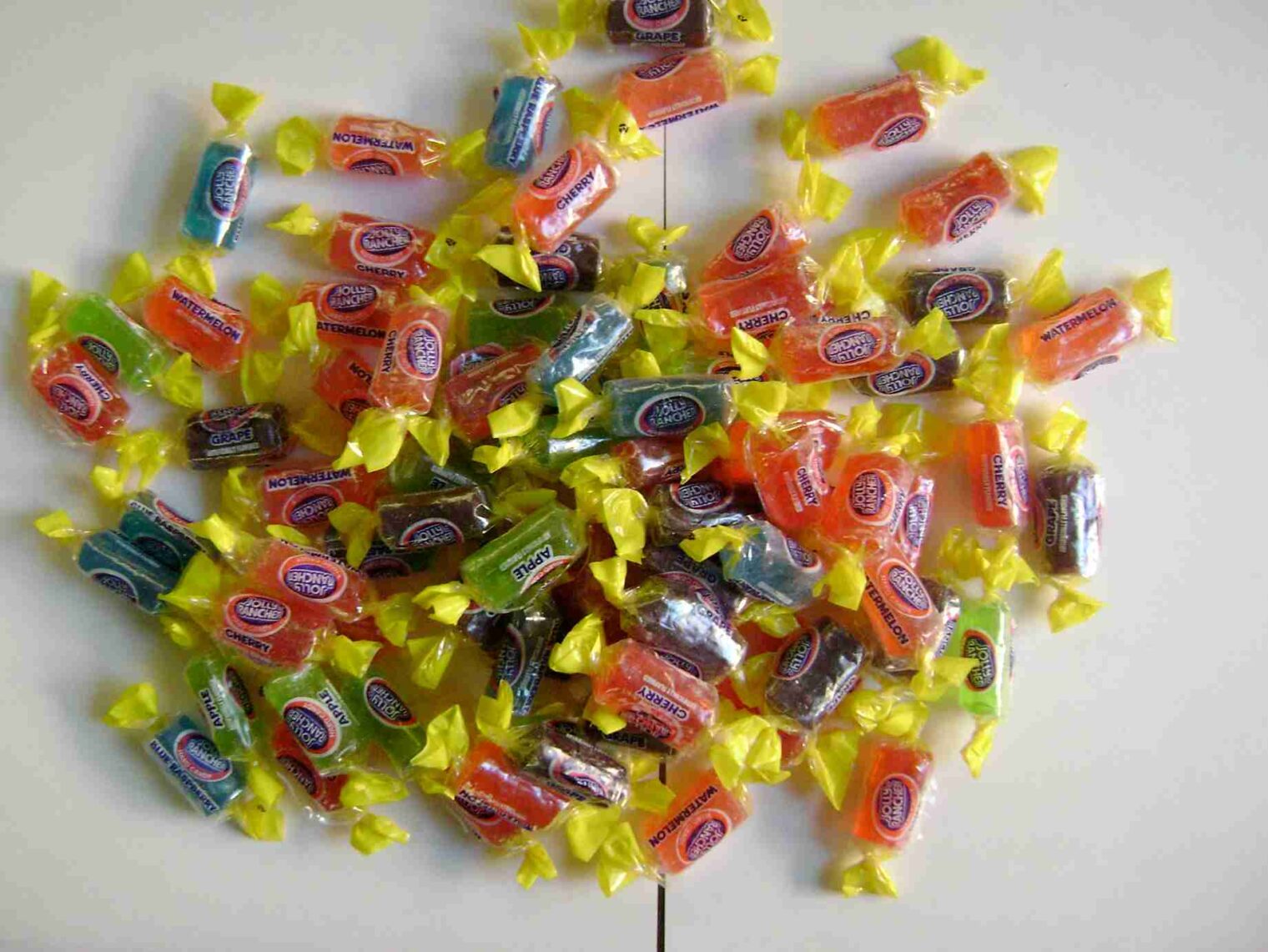 Born in the ’70s: 15 Iconic Candies That Taste Like Nostalgia ...