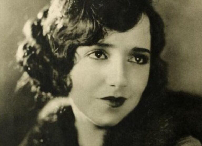 25 Faces That Defined an Era: Meet the Famous Flappers of the 20s ...