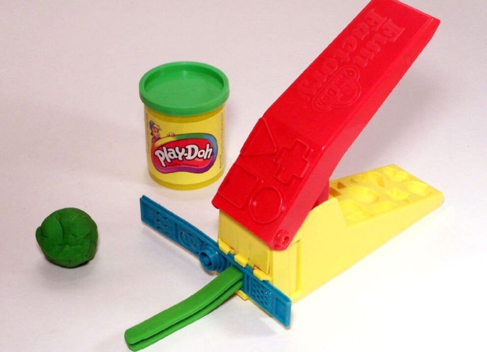 Vintage Playthings: The Toys That Defined a Generation ...
