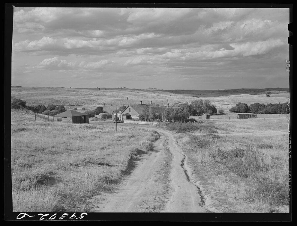 Home on the Ranch: The Iconic Homesteads That Shaped America ...