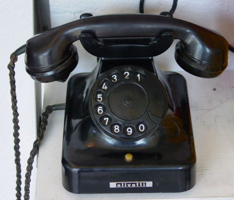 From Rotary to Smart: A Photo Journey Through the History of Telephone ...