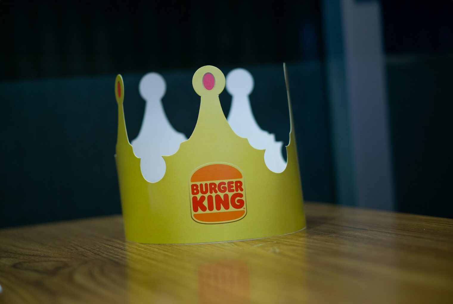 King of Burgers: What Made the Whopper a Fast Food Legend ...