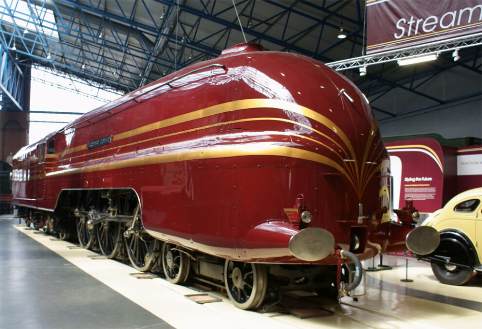 Past on Track: Gallery of 25 Legendary American Streamliners – growmylifestyle.com