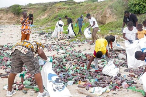 Warning Signs: 16 Critical Environmental Problems in 2025 ...
