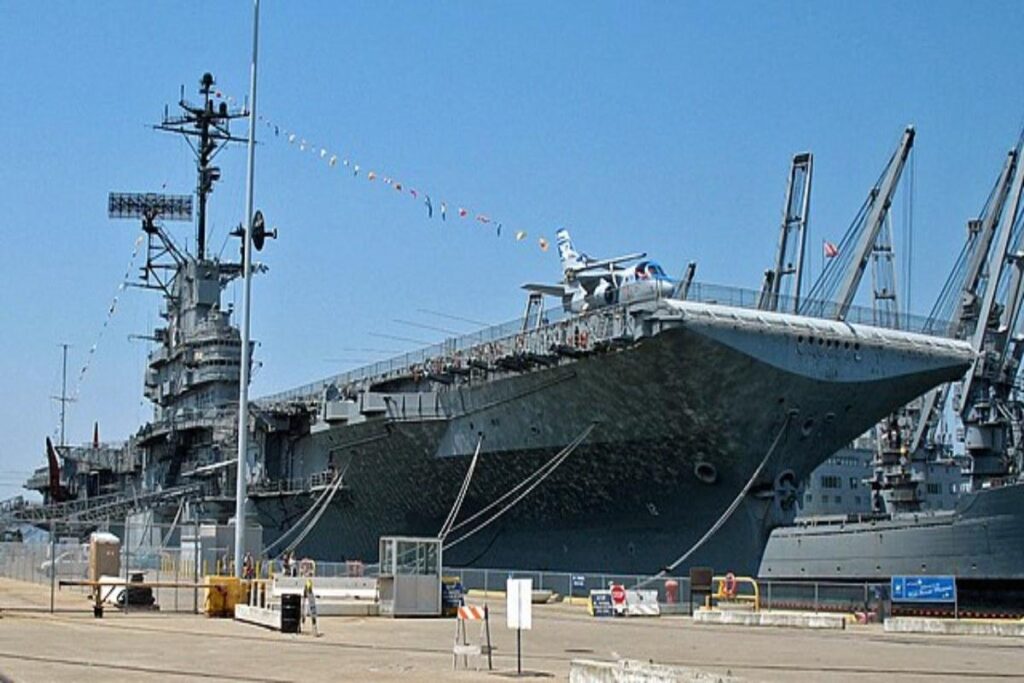Once on Duty, Now on Display: U.S. Navy Ships You Can Tour ...
